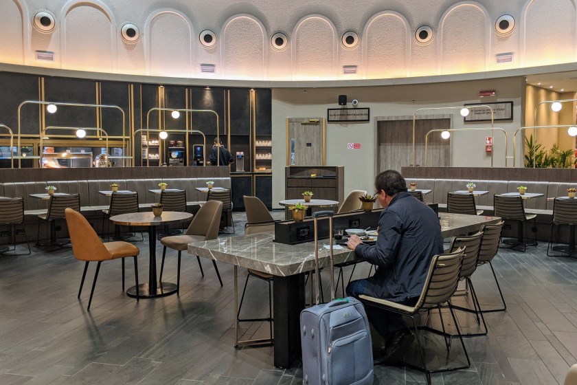 LOUNGE REVIEW: Plaza Premium Lounge, Rome Fiumicino Leonardo Da Vinci ...